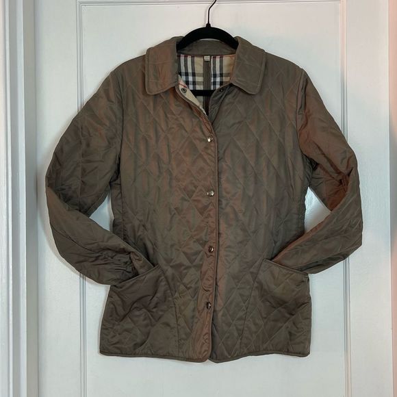 Burberry | Jackets & Coats | Burberry London Quiltedutility Chore ...